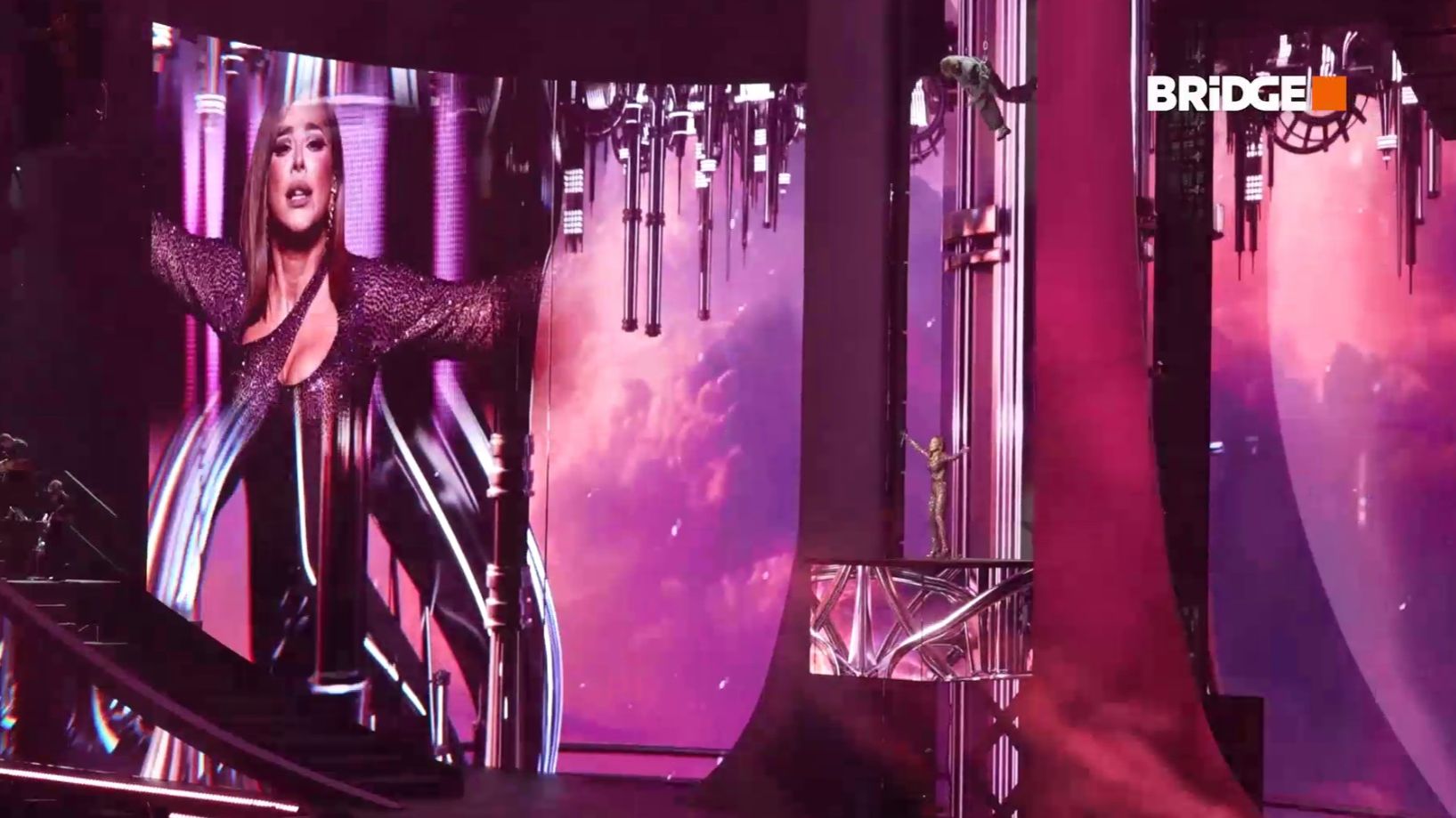 Ани Лорак: до и после шоу "Аура"