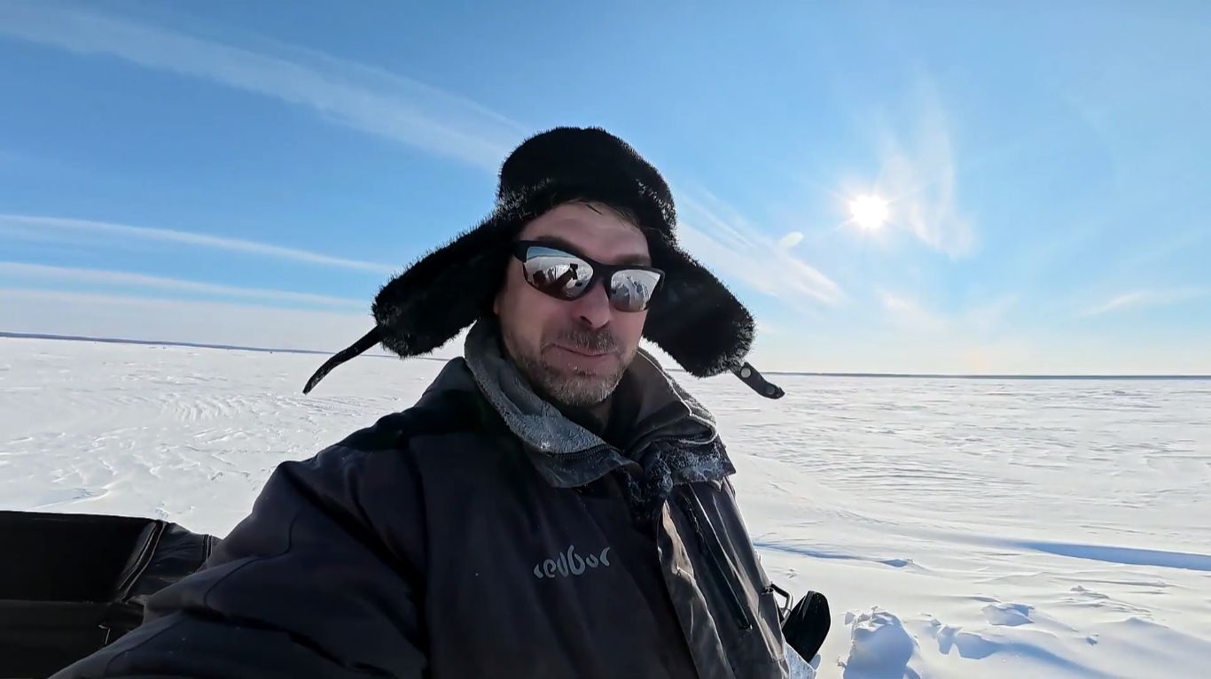 Рыбалка у чëрной дыры. Ловля налима. Пятьдесят четвёртая серия.