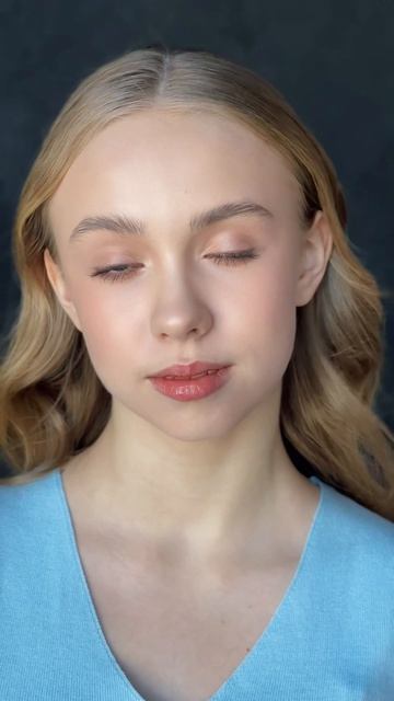 Амина - модельная визитка