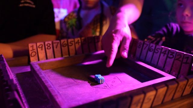 Лаборатория Хоукинс - Детский день рождения (малая площадка)