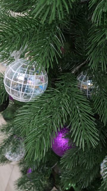 Ель ЗВЕЗДНАЯ шары74