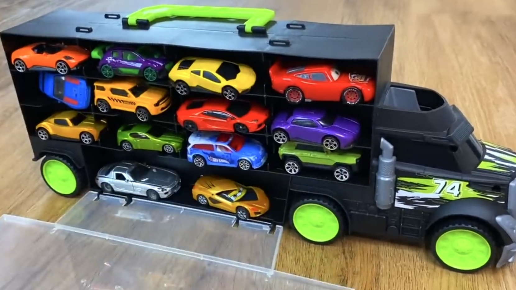 ДЕТСКИЕ МАШИНКИ. ОБЗОР МАШИНОК ТАЧКИ. МУЛЬТИК ДЛЯ ДЕТЕЙ.