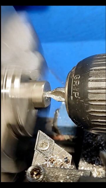 Новый съёмный боёк для рихтовочного молотка.