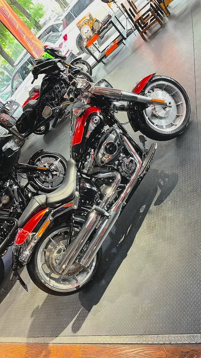 Harley-Davidson | Американская мощь на двух колесах