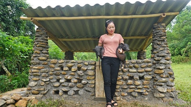 Отделываю крышу для каменного свинарника, продаю рыбу и черепах, покупаю свиней. Серия 7. Се