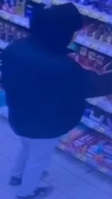 #shorts Тюменец украл 60 плиток шоколада