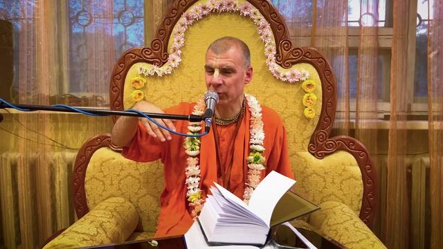 Что значат слова Кришны: "Все следуют Моим путём"?