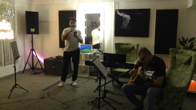 Loosing My Religion (REM)_12 string cover by E&B