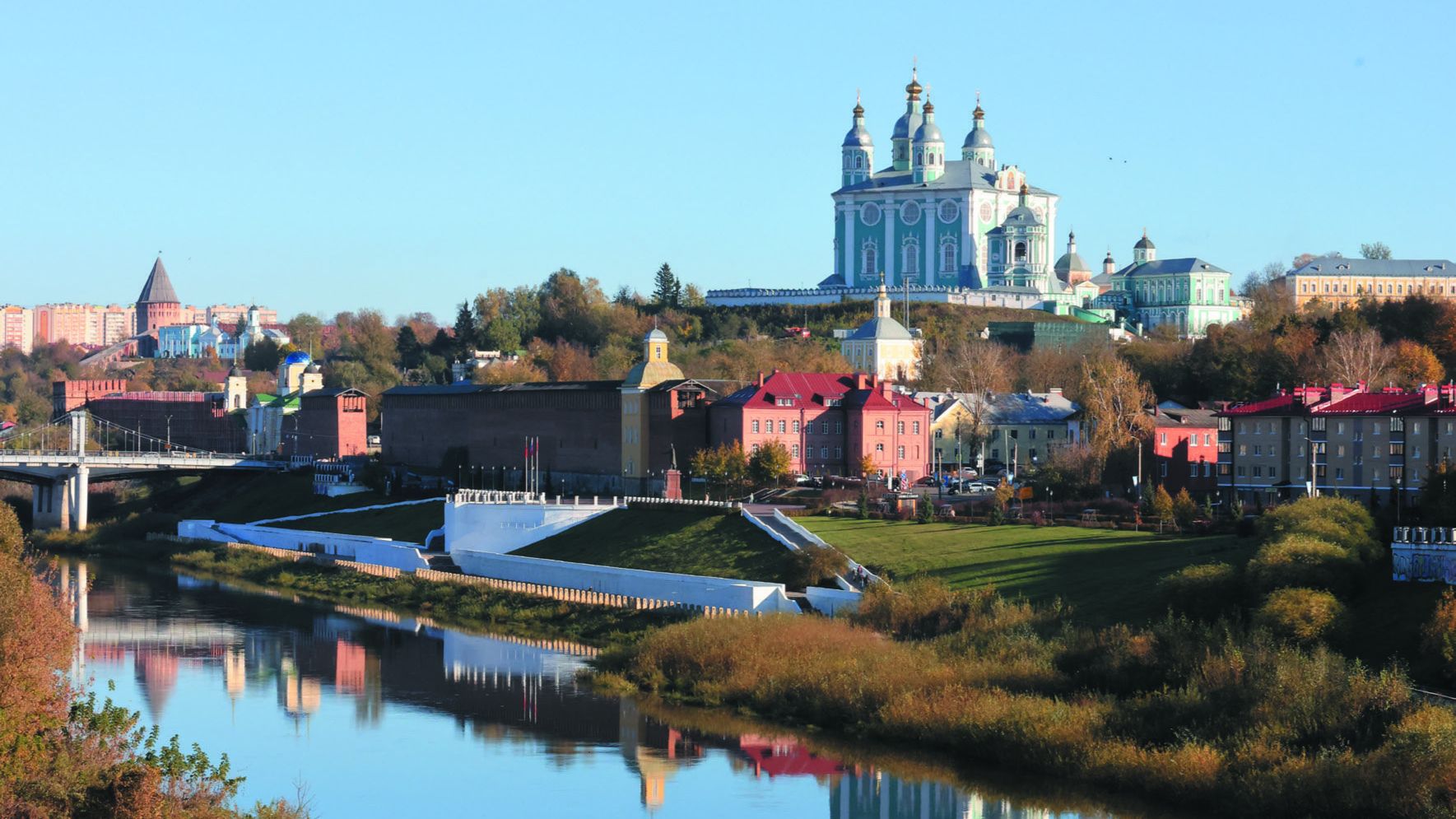 14. Смоленская крепостная стена. Башня Громовая