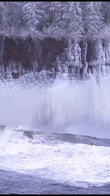 Где-то на островах...