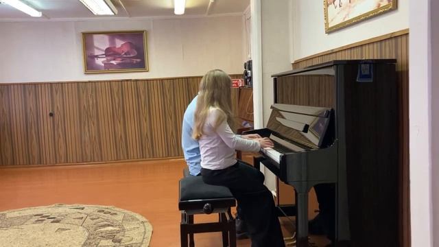 Пашковский Алексей Александрович,Пашковская Алёна Александровна. Максимов Проделки старухи Шапокляк.