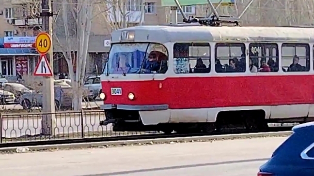 Разнообразие трамваев ранней весной. Март 2026 года.