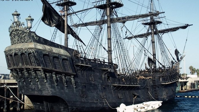 Сборка пиратского парусника "Чёрная Жемчужина "