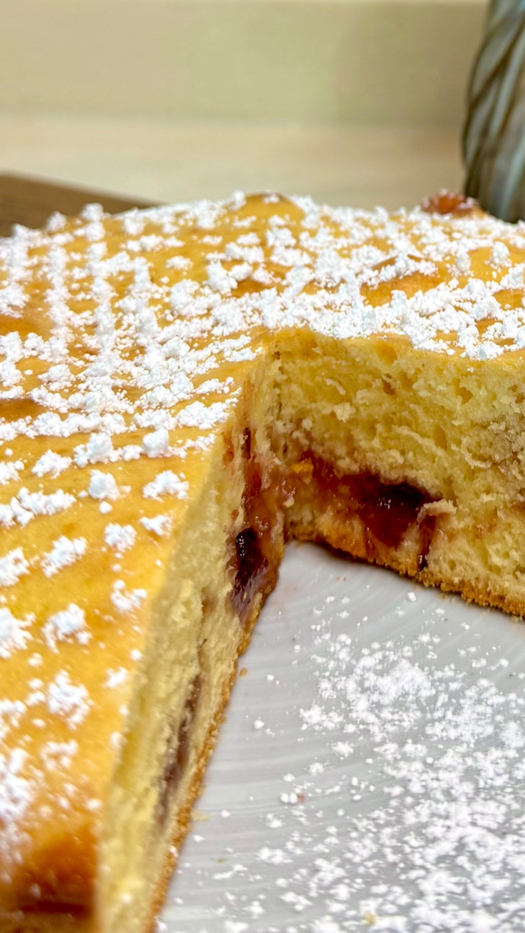 Турбо пирог с начинкой из джема! Желательно кисленького!