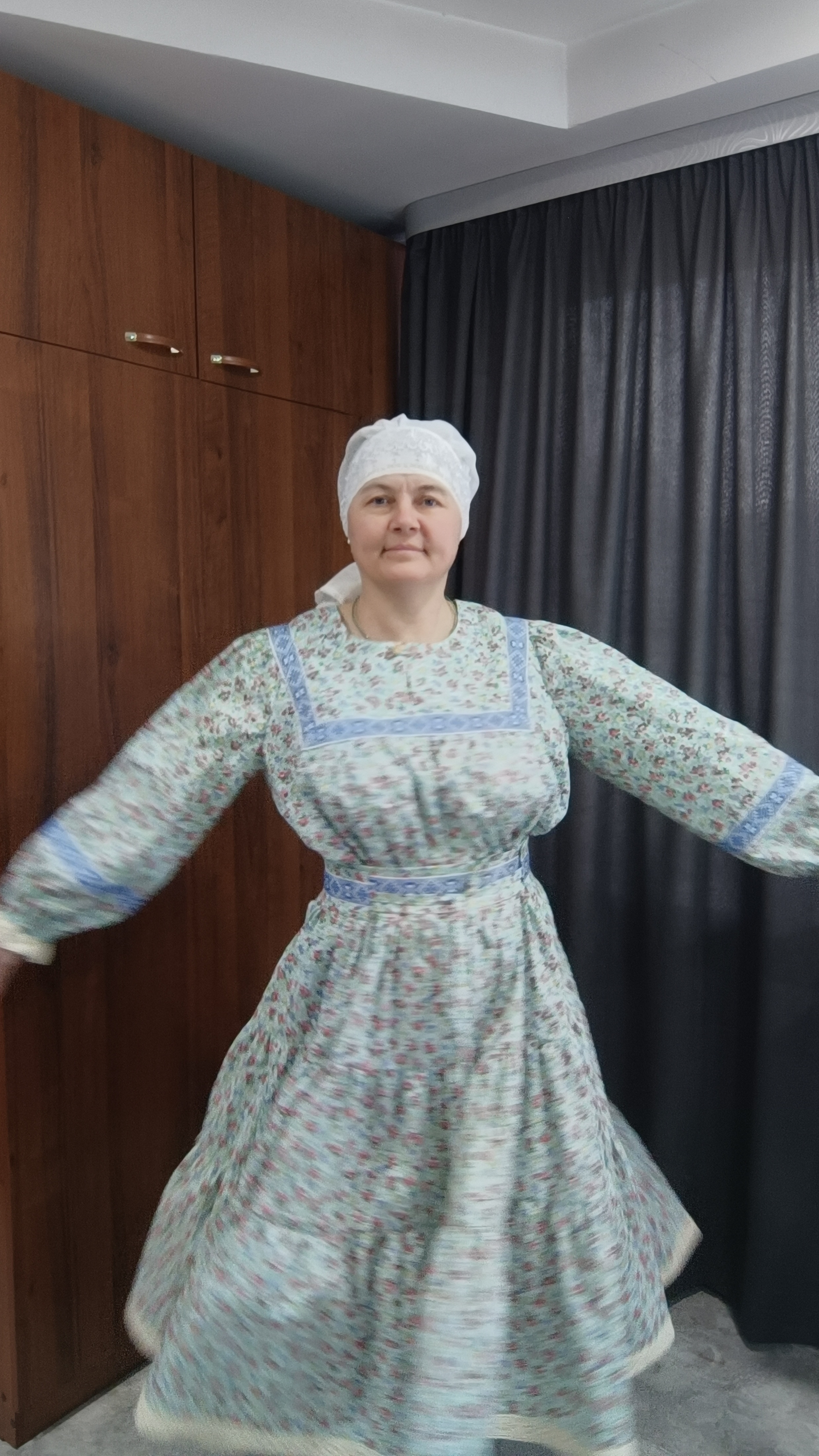 Платье в славянском стиле