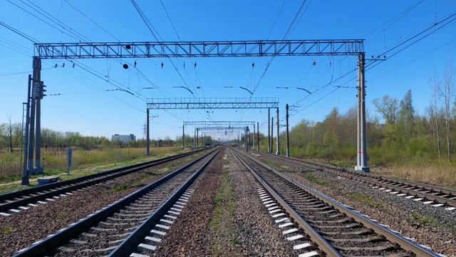 Железная дорога, уходящая в даль: 5 часов белый шум крепкий сон