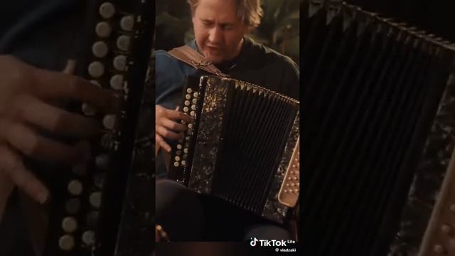 e81175378aec3fe632d8c778f18f3c8a_1773425778909.mp4