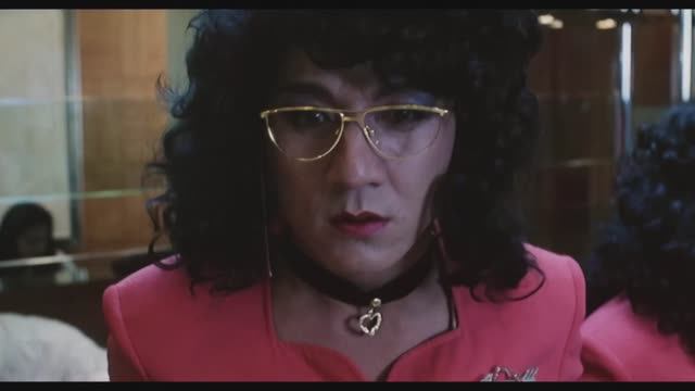 Суперполицейский 2: Камео Джеки Чана