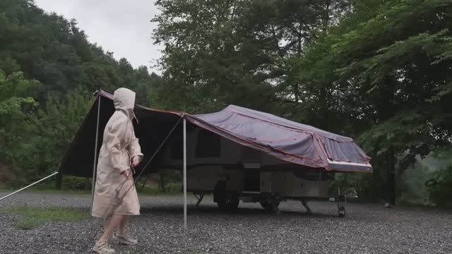 КЕМПИНГ ПОД СИЛЬНЫМ ДОЖДЁМ ⛈️ В НОВОМ ТРАЙЛЕРЕ СИЛЬНЫЙ ЛИВЕНЬ.