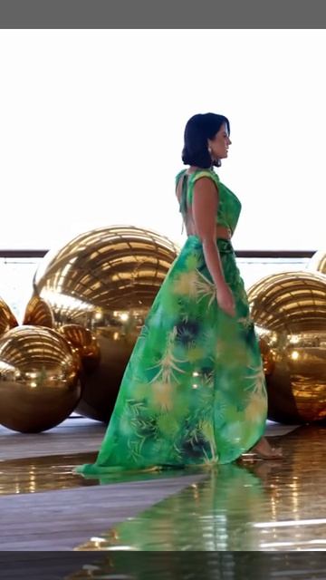 Claudia Martinez · @claudiao1o