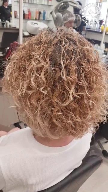 Биозавивка Мосса на окрашенные волосы