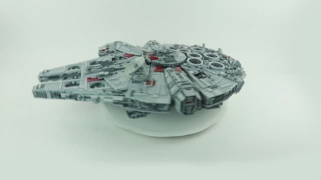 LEGO Star Wars Millennium Falcon 10179