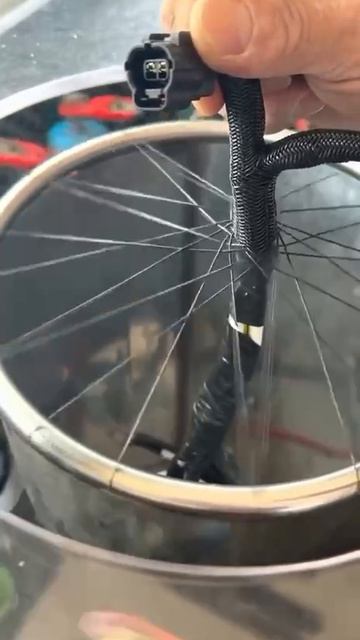 1879. Процесс кабельной оплётки