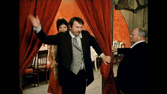 Прошу всех к столу! Фрагменты из фильма "Не может быть!". 1975 г.