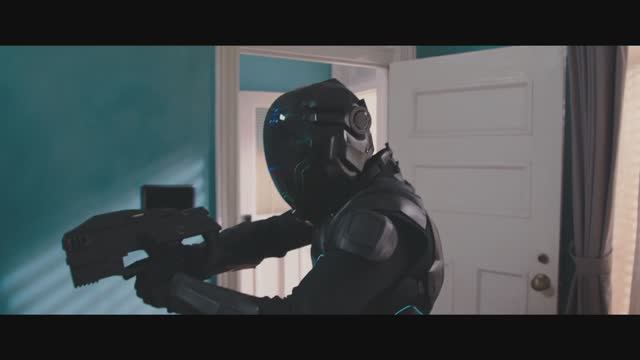 Сердце из стали: К Лину в дом ворвались