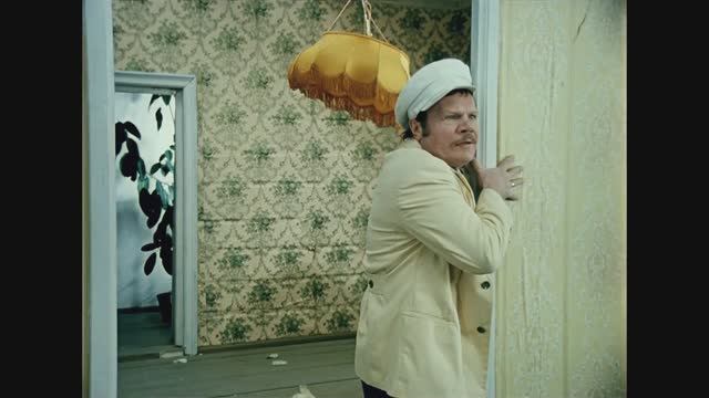 Это чего в моей камере происходит!? Фрагменты из фильма "Не может быть!". 1975 г.