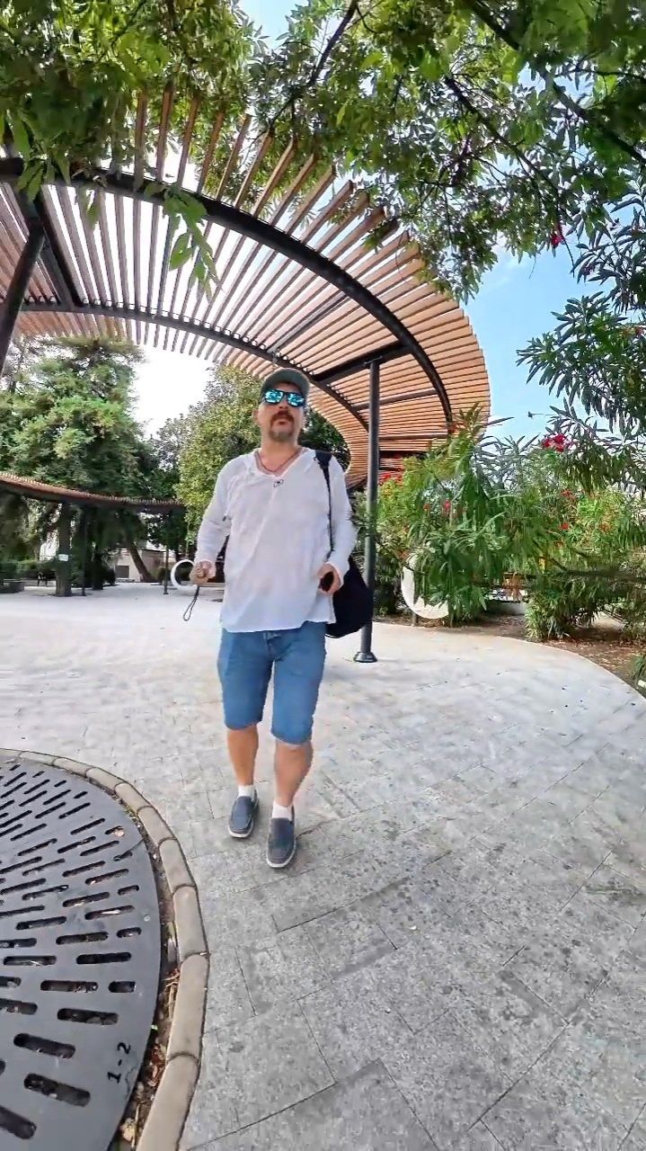 Центр национальных культур. Лазаревское. Сочи. Август 2025. INSTA360 X5.