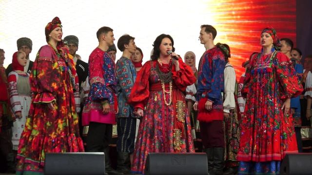 "Песни России":  "Славься, славься, ты Русь моя!", Надежда Бабкина и Ансамбль "Русская Песня"