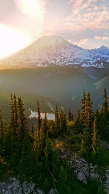 Красивые горные пейзажи штата Вашингтон, США