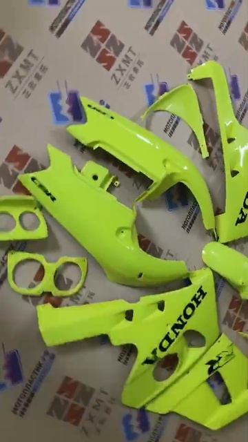 Вологодская обл. Honda CBR400RR NC29 1990-1999 ||| мотопластик.рф