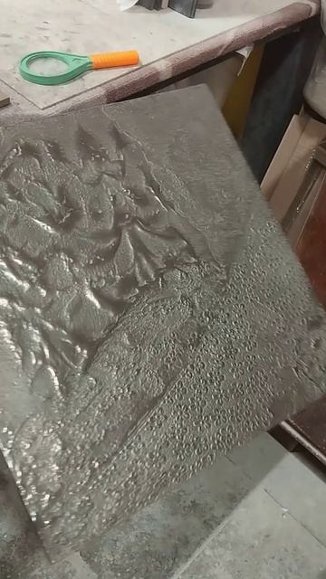 Мельхиор, абстрактный рельеф