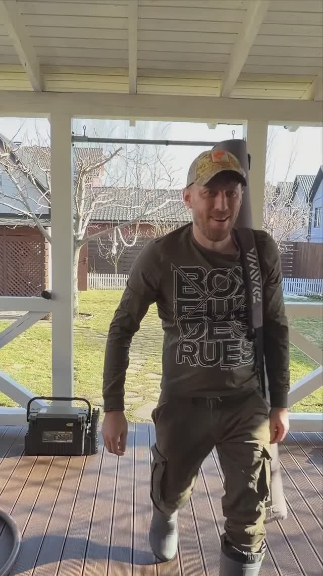 Неплохая попытка… Милая, ты просто прелесть. Забавная семейка.