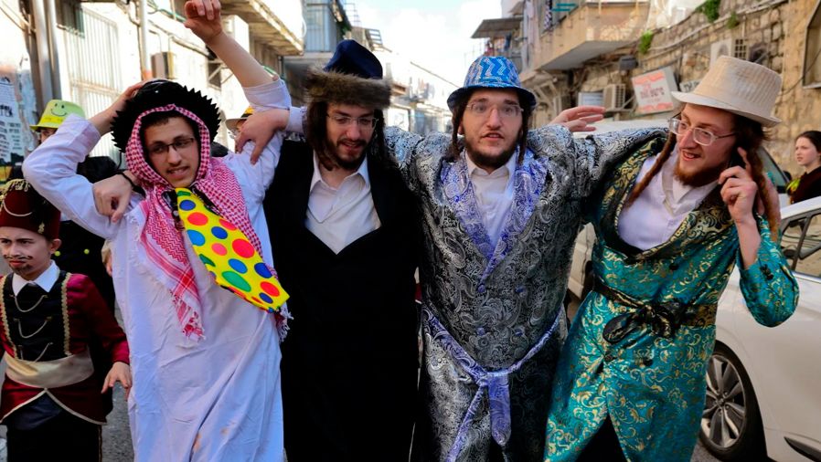 Традиции и обычаи проведения Пурима