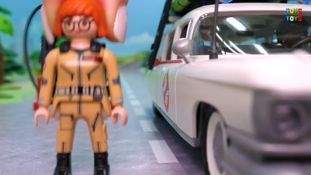 Игрушки: Полицейская погоня, Охотники за привидениями, Полицейская машина | Мультики для детей