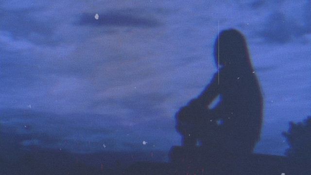 Velchetto - Emptiness (Melancholic House 90s)