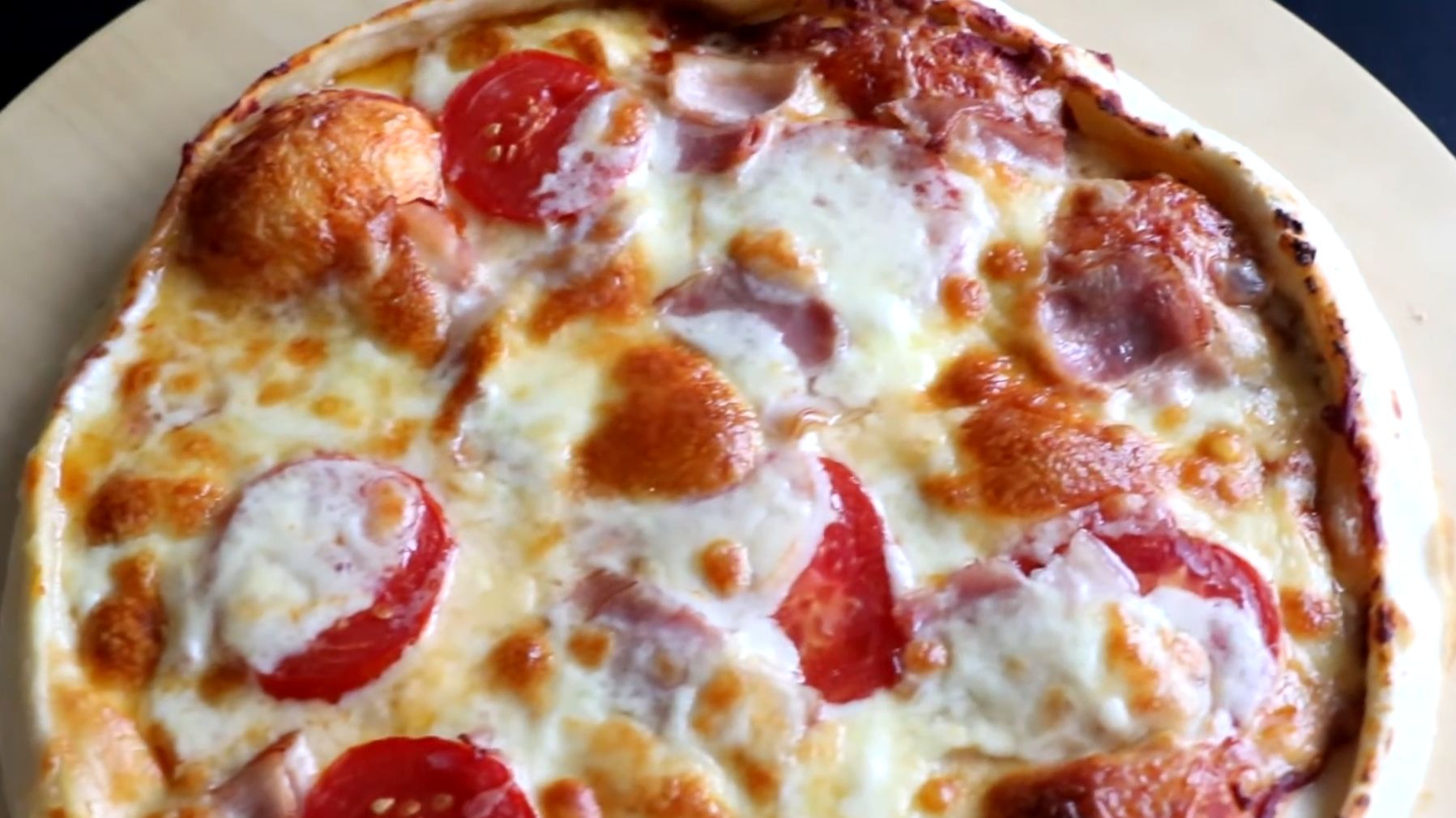 Пицца с беконом - рецепт на Eda.video