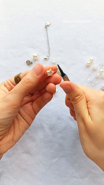 Бижу игра: браслет из бусин с ракушками 🐚