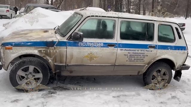 В Кузбассе полицейские задержали подозреваемую в поджоге служебного автомобиля полиции