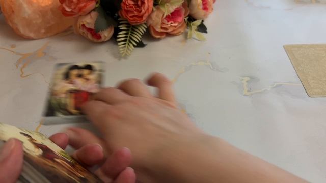 Боится ли он потерять тебя 🧐🔮🕺Расклад по  вариантам