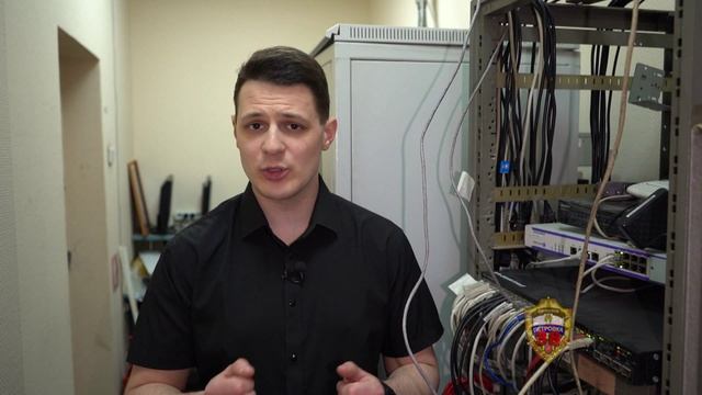 Полицейские столицы накрыли «колл-центр» для мошенников: двое 19-летних парней обслуживали SIM-боксы