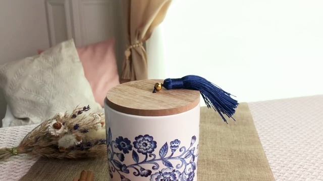 Ароматическая свеча в шкатулке ДЕЛФТ: АМБРА И ТРАВЫ, 10 см, ACC700080-1