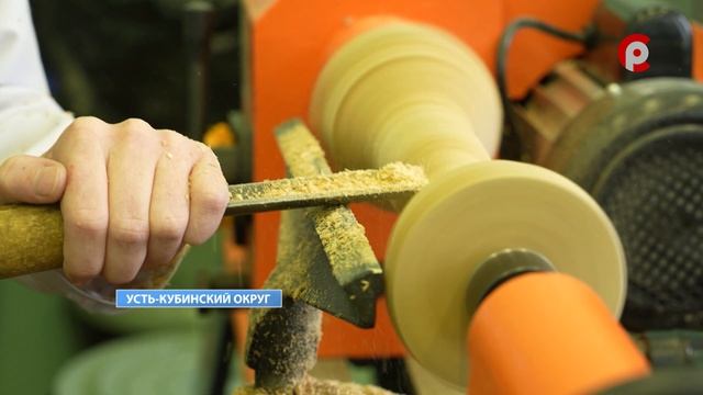 Почти год на базе Усть-Кубинского центра образования работают лесные классы.