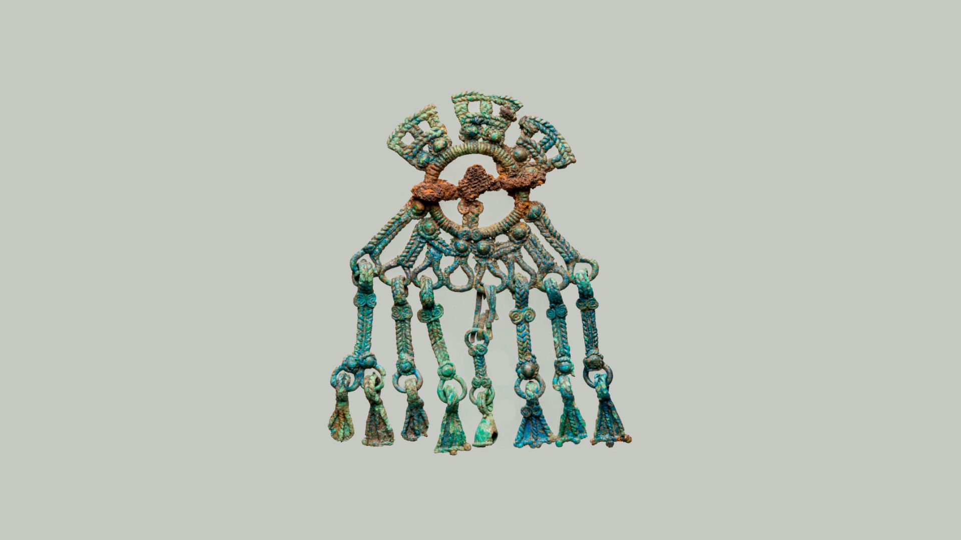 Предметный разговор: женские украшения рязано-окской культуры