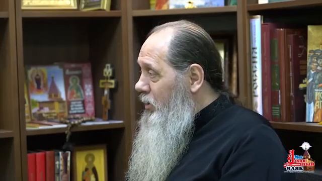 Можно ли молиться лежа в кровати или сидя