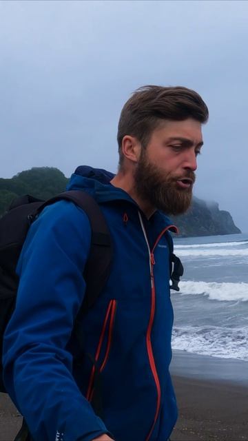 На берегу океана!