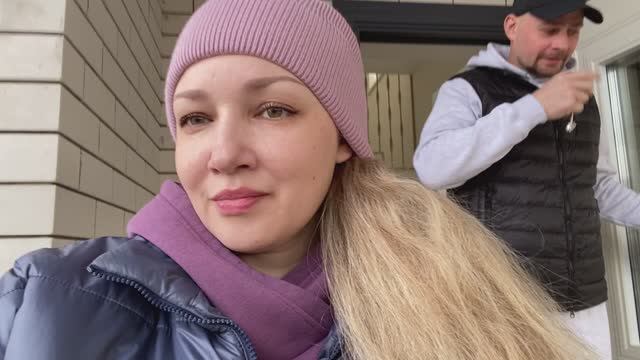 ВЛОГ Купила кашпо для цветов ! Кофе и прогулка с собакой !